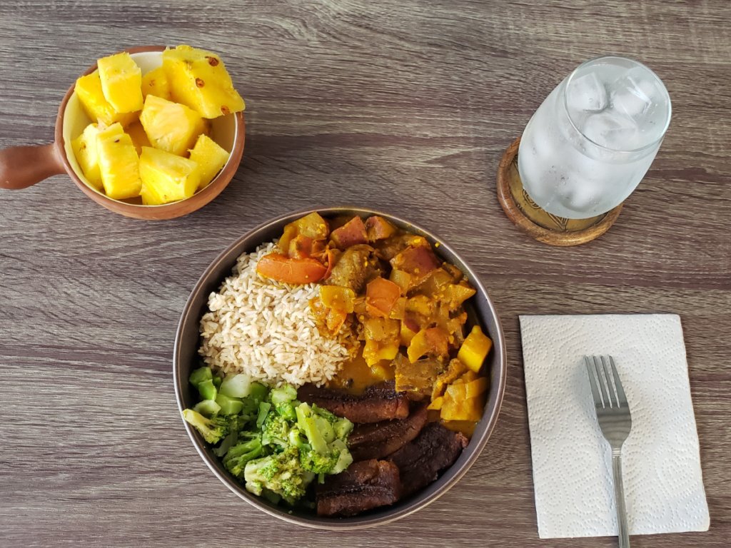 Amazing & Fast Curry Goat Recipe ‘Falls of the Bone’ - Adaeze Eats